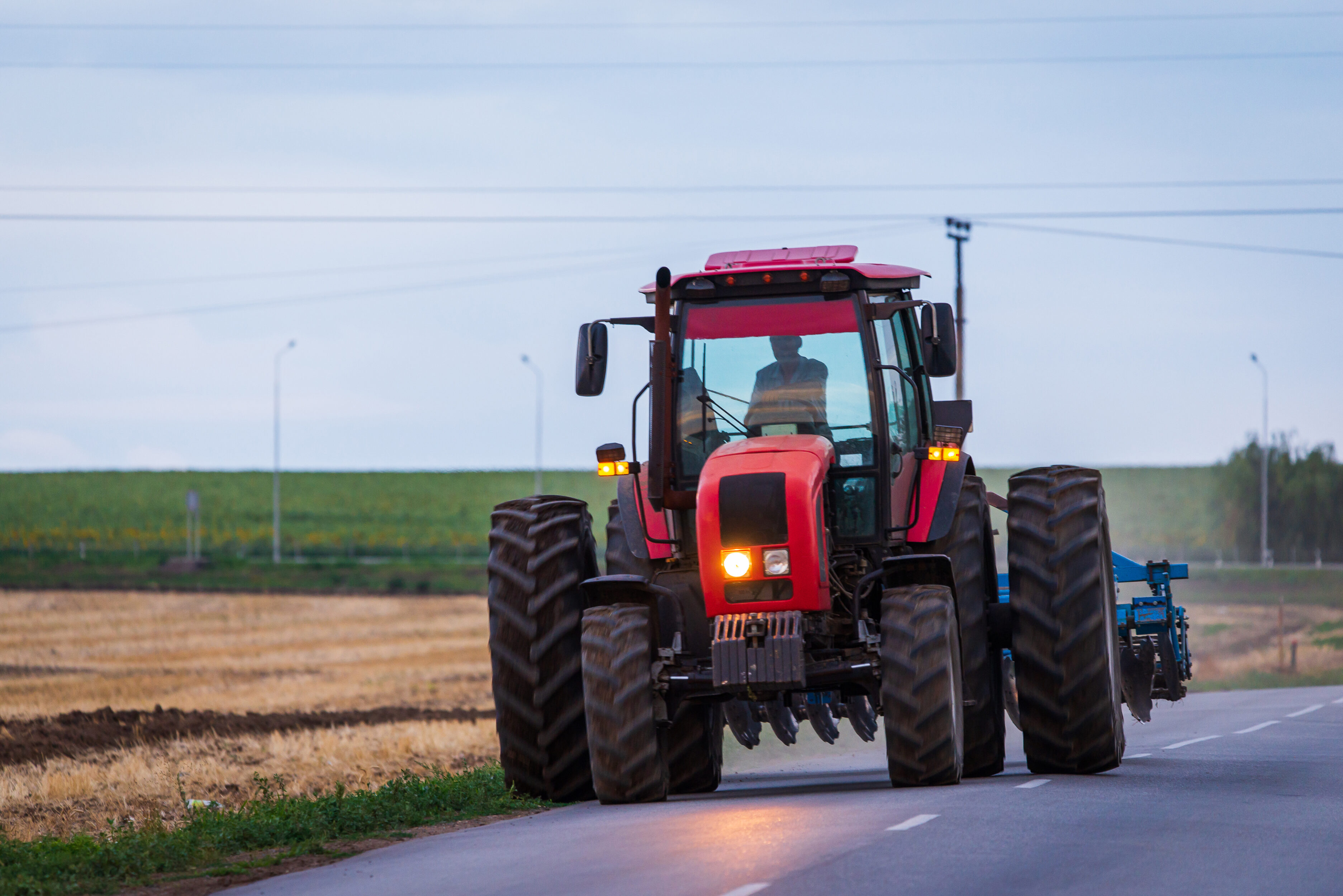 Stay Safe on the Road: Tips for Sharing with Slow-Moving Farm Machinery ...